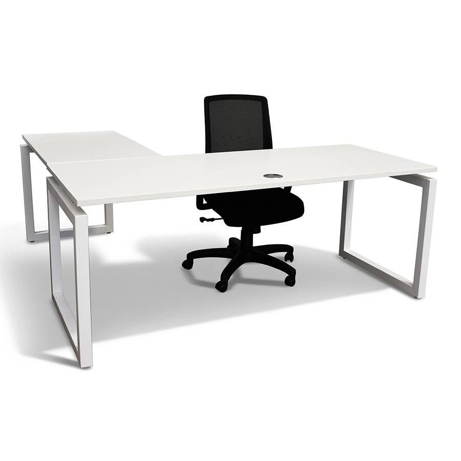 GEO Forum Executive Desk - COS Working Spaces